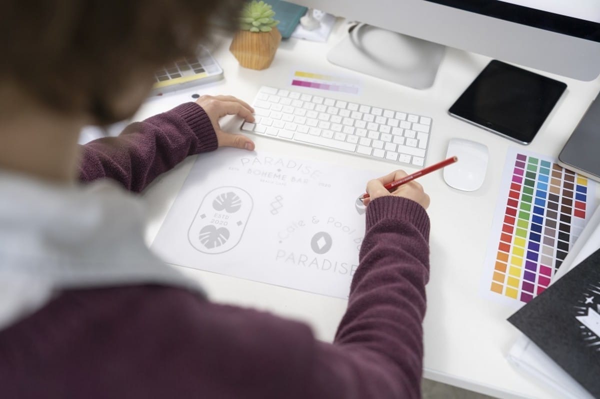 Comment créer un logo avec uniquement des lettres